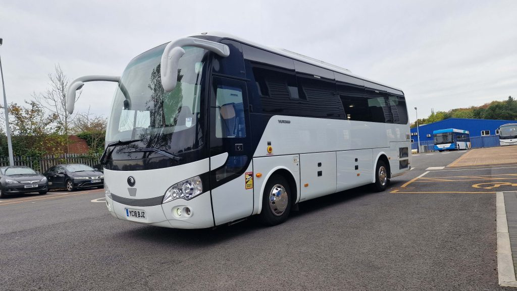 2018 (18) Pelican Yutong TC9 - routeone Trader