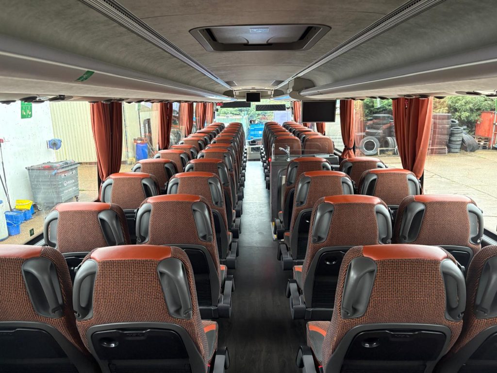 WILLING TO TAKE PART EXC (PSVAR)! 2022 VDL DAF 13.5m TWO AXLE 61 SEATER ...