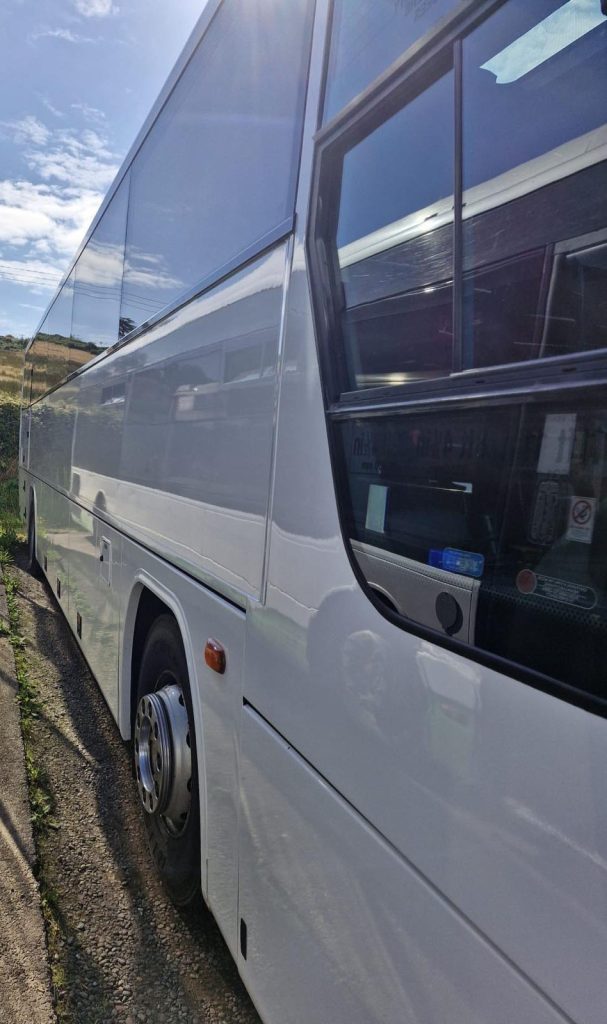 2007 Volvo B7R Plaxton Profile - routeone Trader